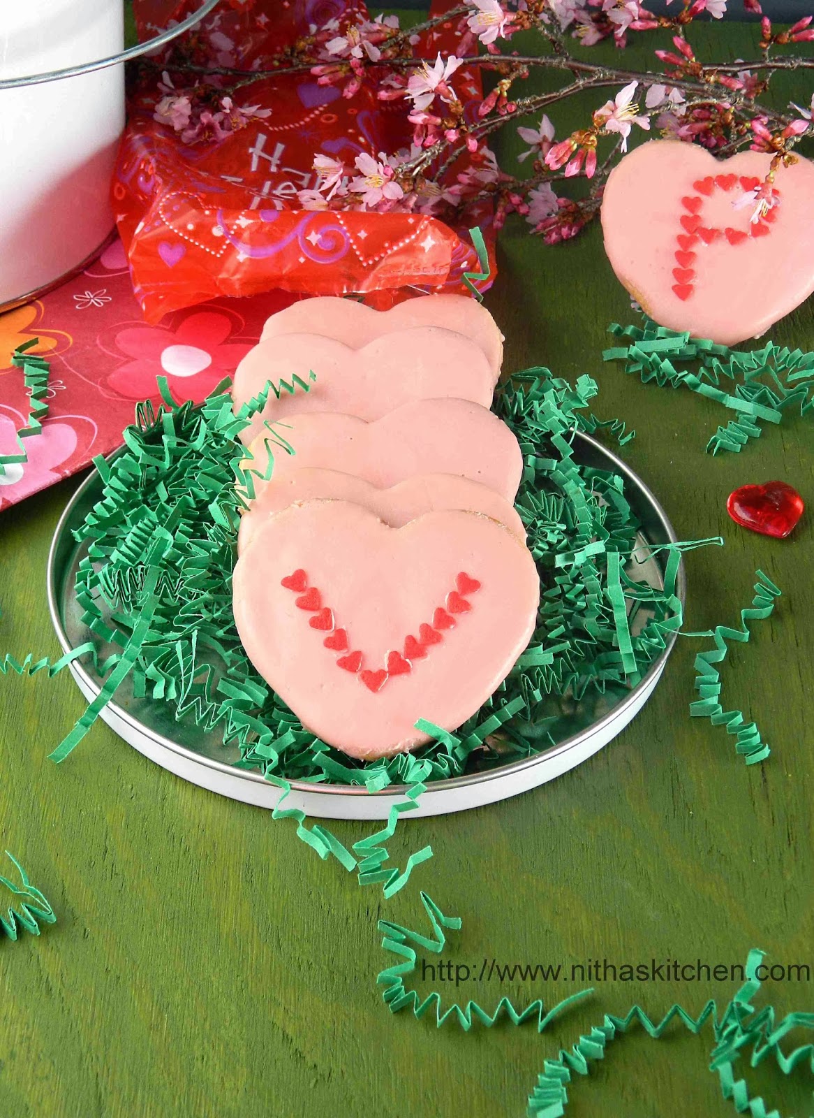 Eggless Valentine Cookies Coated With Candy Melts - Nitha Kitchen