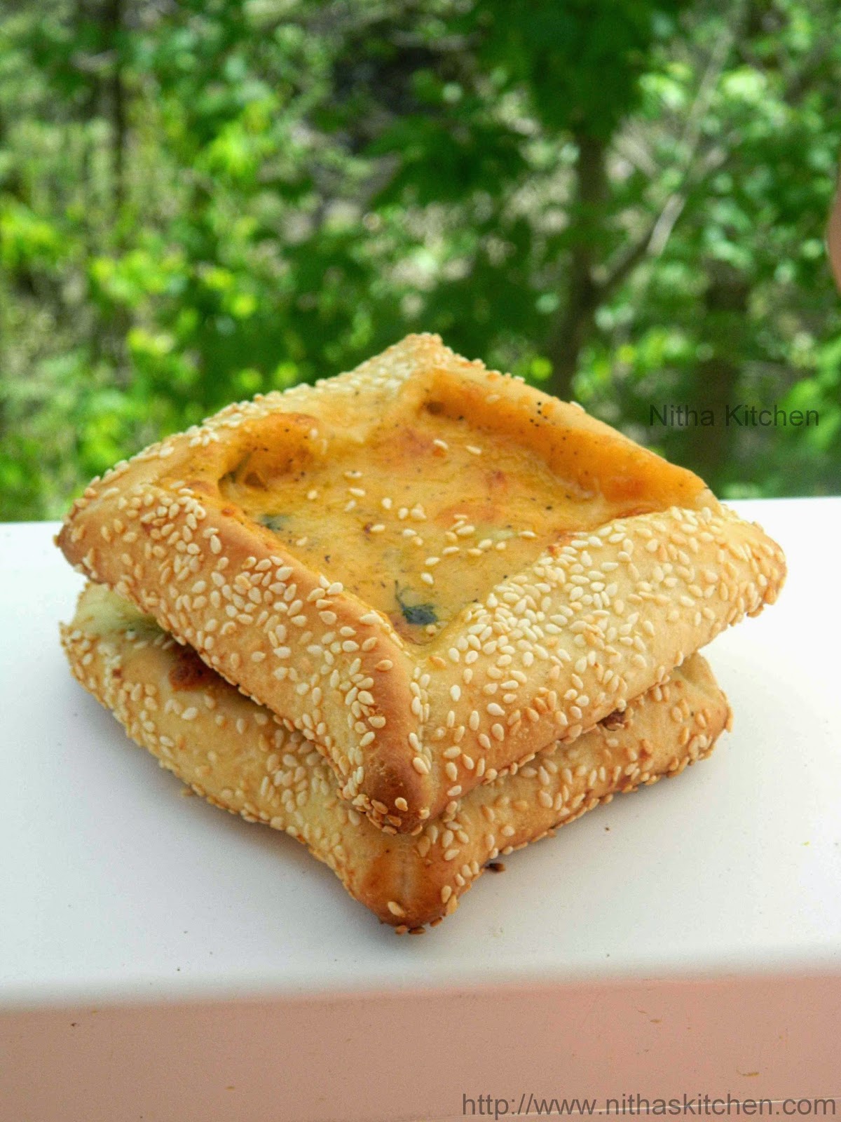 Flaounes Flaouna Cypriot Savory Cheese Pies - Nitha Kitchen
