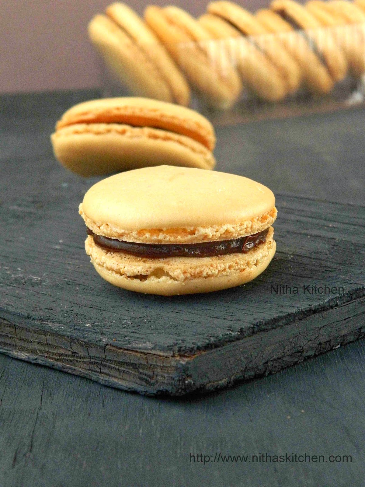 French Macaron | Macaron Recipe for Beginners with Troubleshooting Tips ...