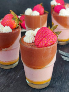 Eggless Strawberry Chocolate Mousse Recipe